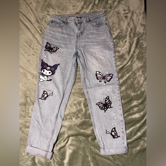 Hot Topic | Jeans | Hot Topic Kuromi Jeans With Purple Butterflies Sz 3 ...